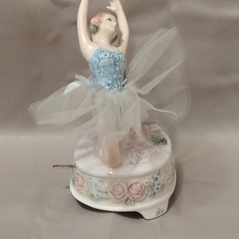 Ballerina Music Box - Etsy