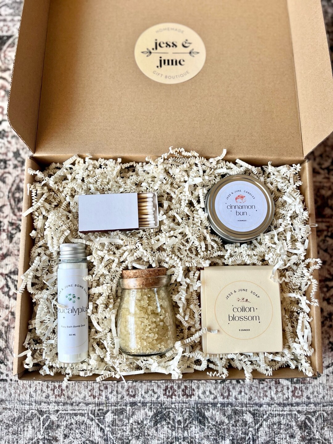 New Mom Gift Box, Postpartum Pamper Package, Custom Spa Gift Box ...