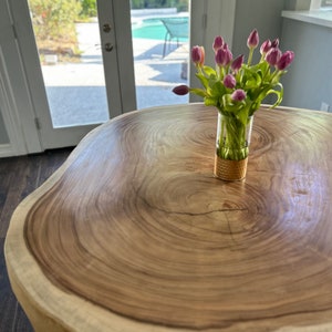 Pedestal Round-log Live Edge Dining Table - Nook Breakfast Table - Etsy