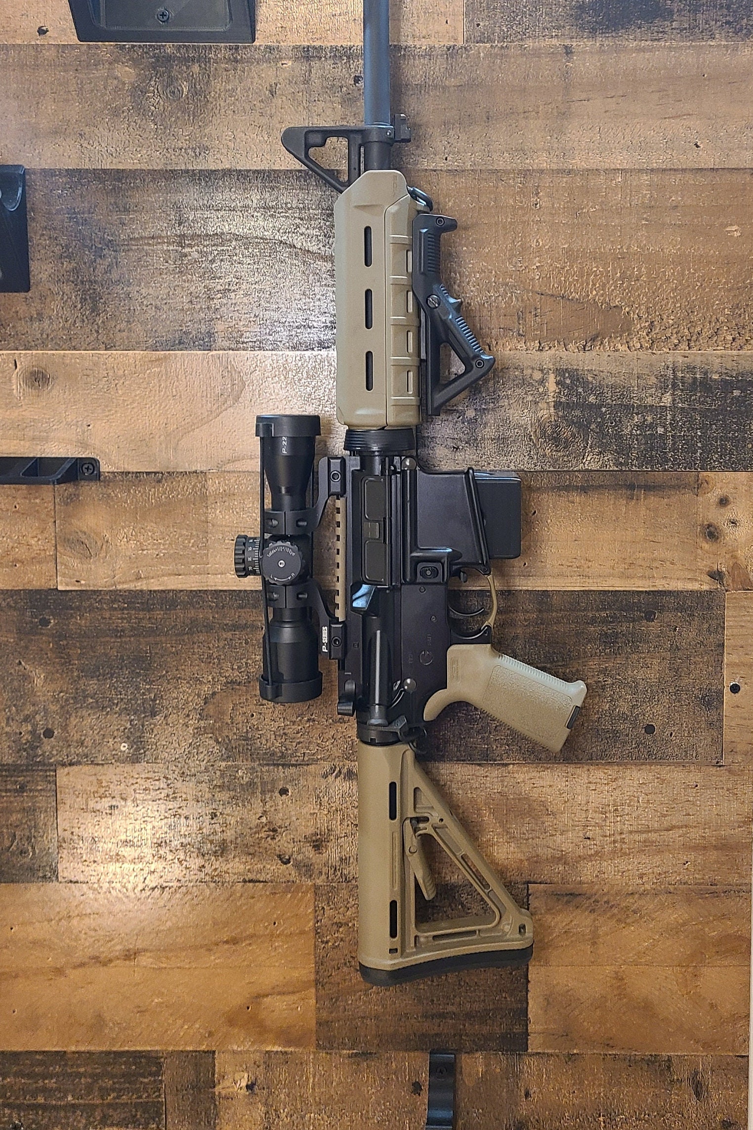 AR Wall Mount - Etsy