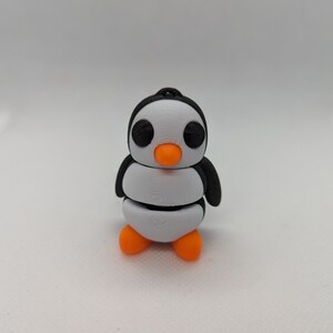 Penguin Flexi Fidget Key Chain, Sensory Toy, 3D Printed Gift for Animal ...