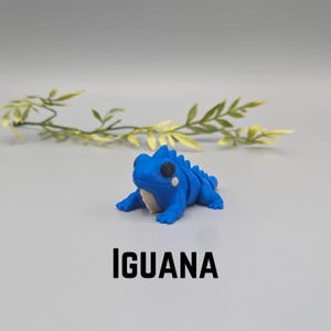 Iguana Flexi Fidget Key Chain, Sensory Toy, 3D Printed Gift, Keychain ...