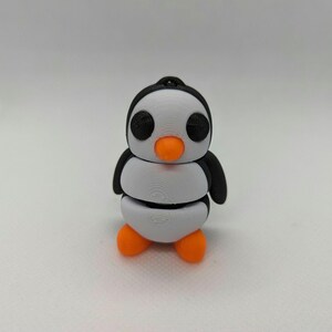 Penguin Flexi Fidget Key Chain, Sensory Toy, 3D Printed Gift, Keychain ...