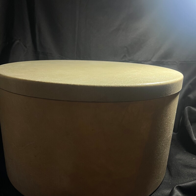 Round Hat Box - Etsy