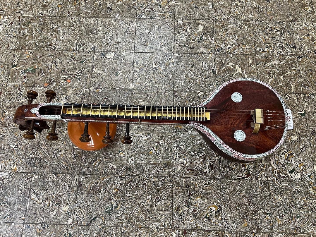 Saraswathi Veena Hand Made Tanjore Type Joint Veena Veena - Etsy