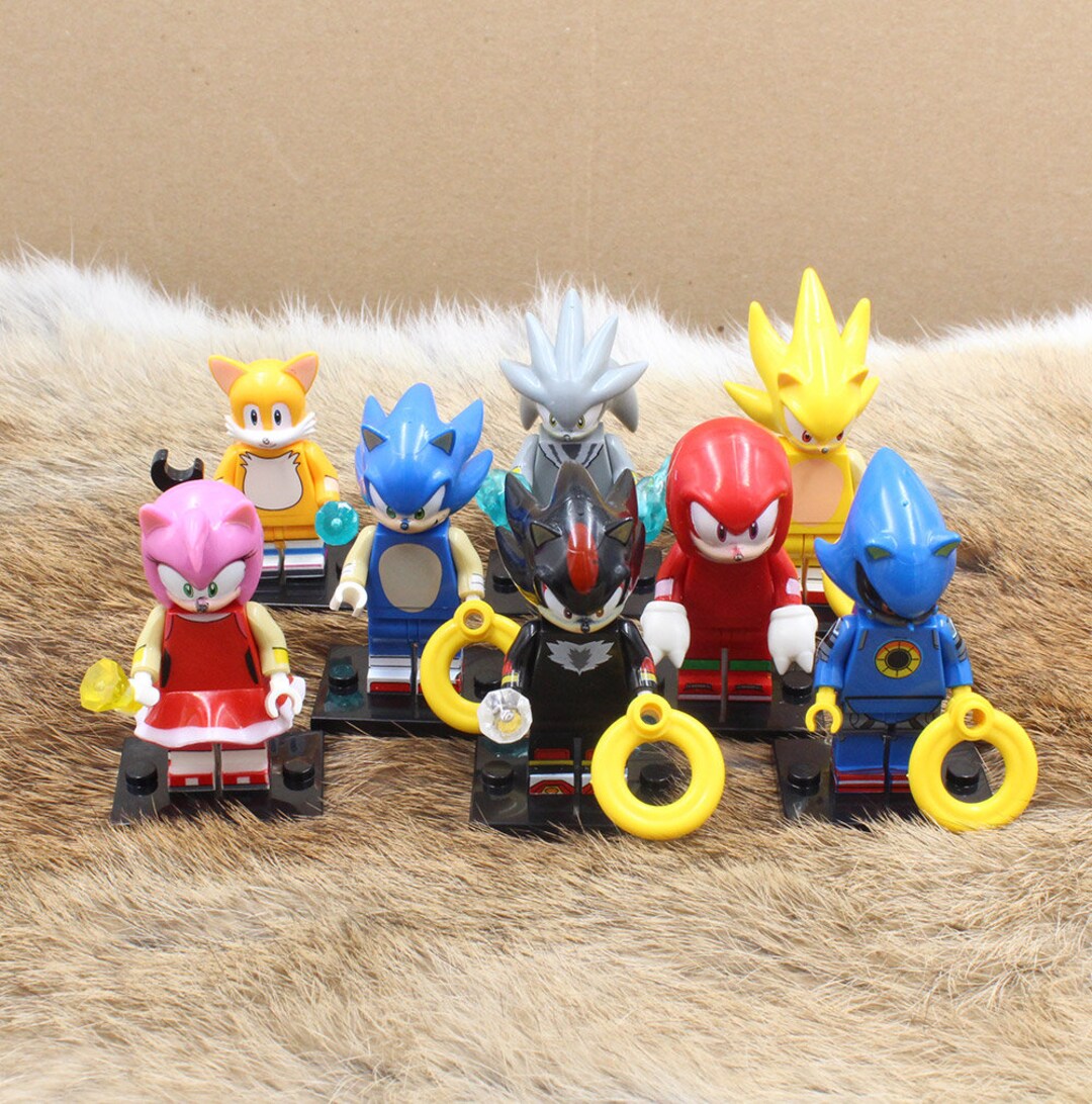 Fan-made Custom Made Sonic the Hedgehog Mini Fig for Super Sonic Video ...