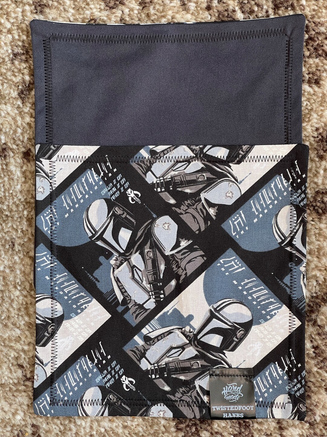 The Mandalorian EDC Hank - Etsy