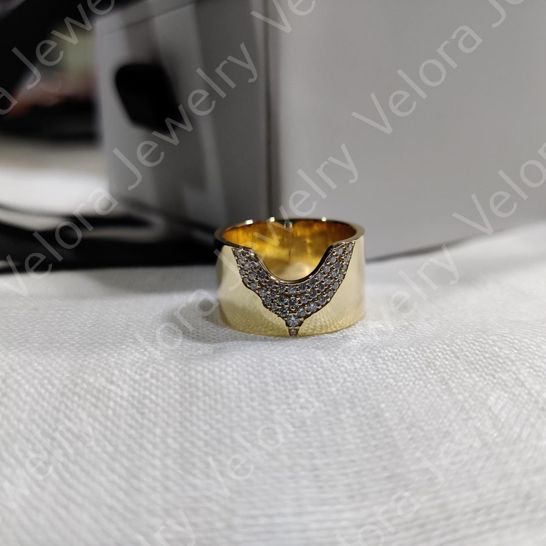 14k Gold Cigar Wedding Band, U Shaped Ring, Bezel Diamond Unique Band ...