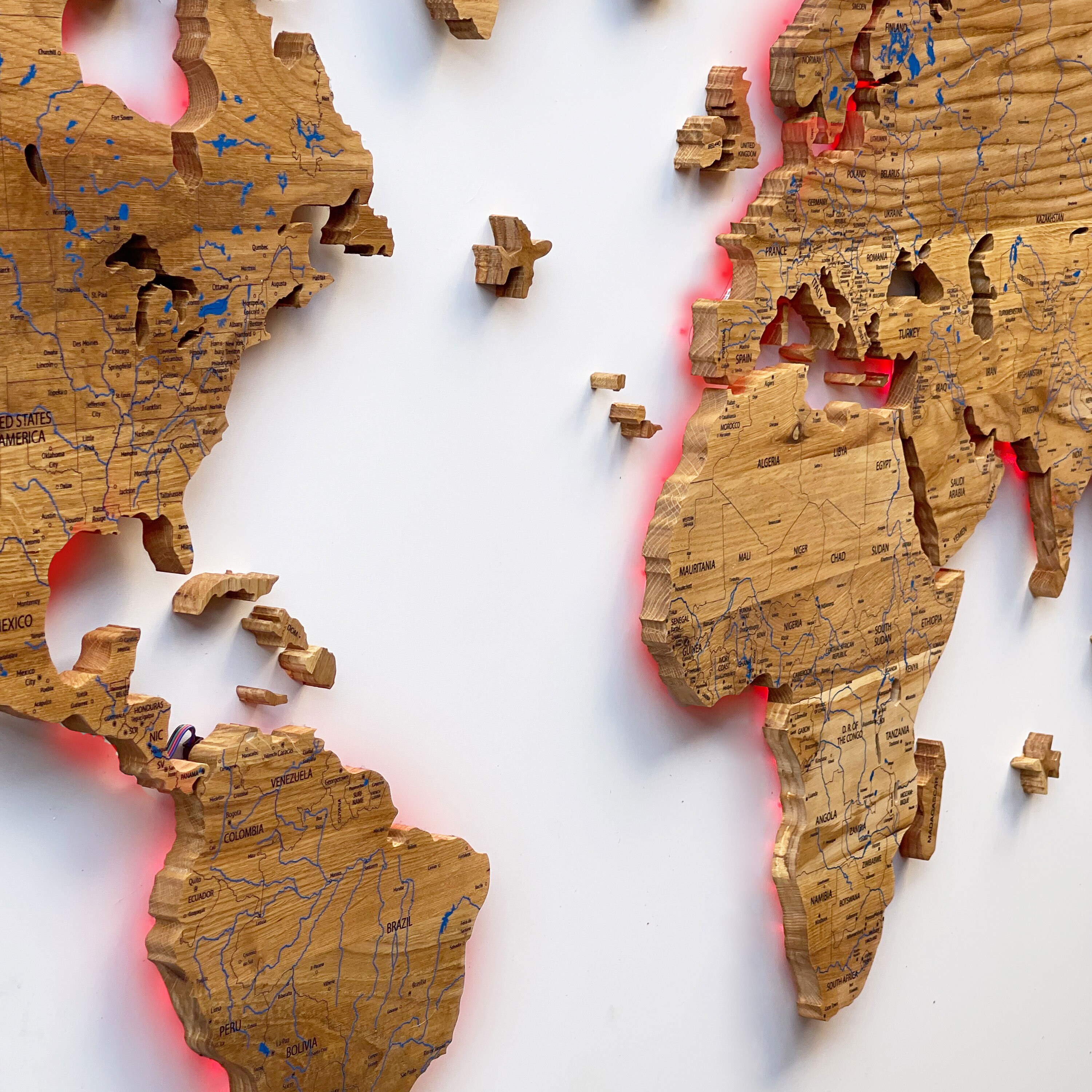 Detailed Oak World Map LED Wall Art Travel Map Apartment Gift Adventure ...