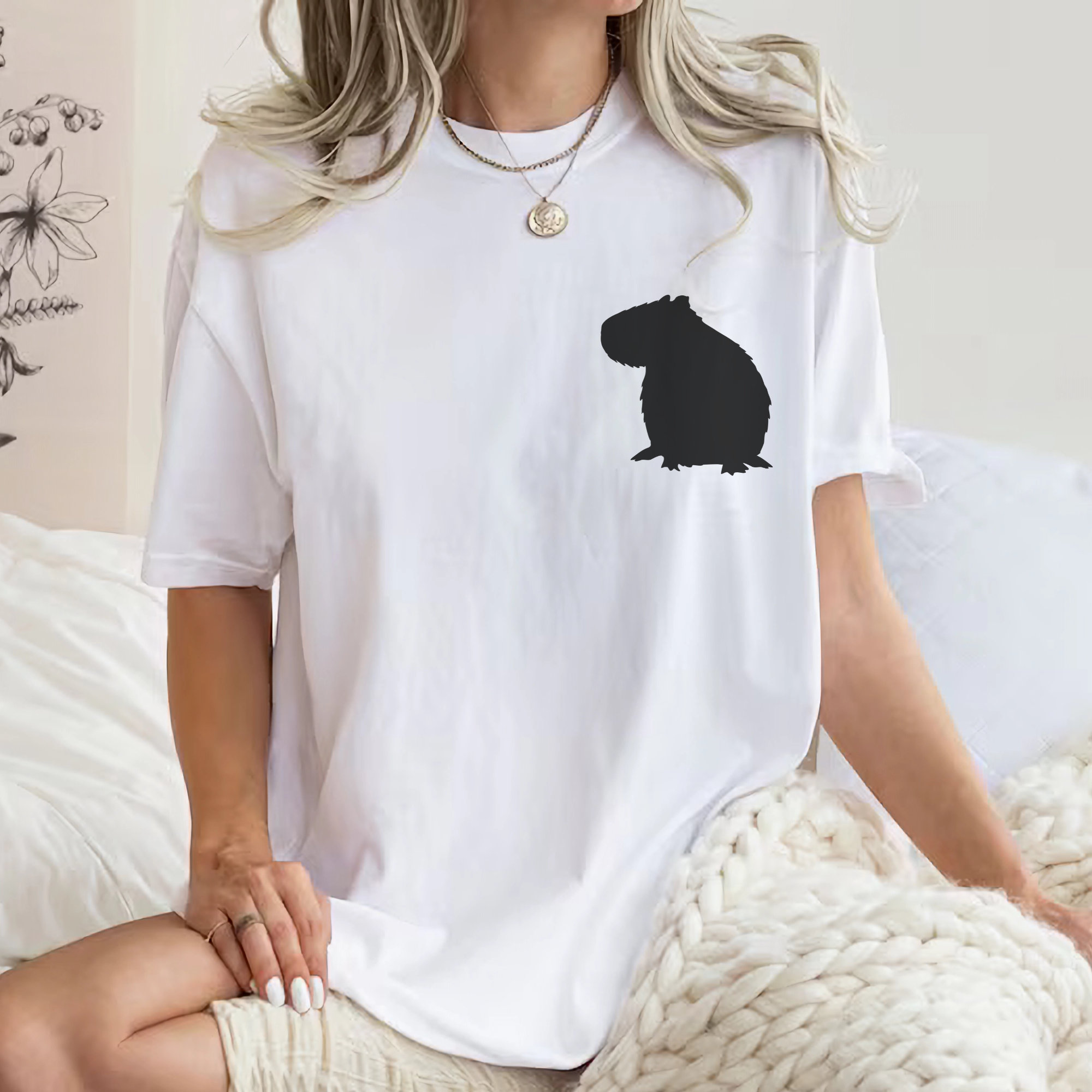 Capybara Girl Summer Shirt,capybara Lover Gift Shirt,animal Lover Tee ...