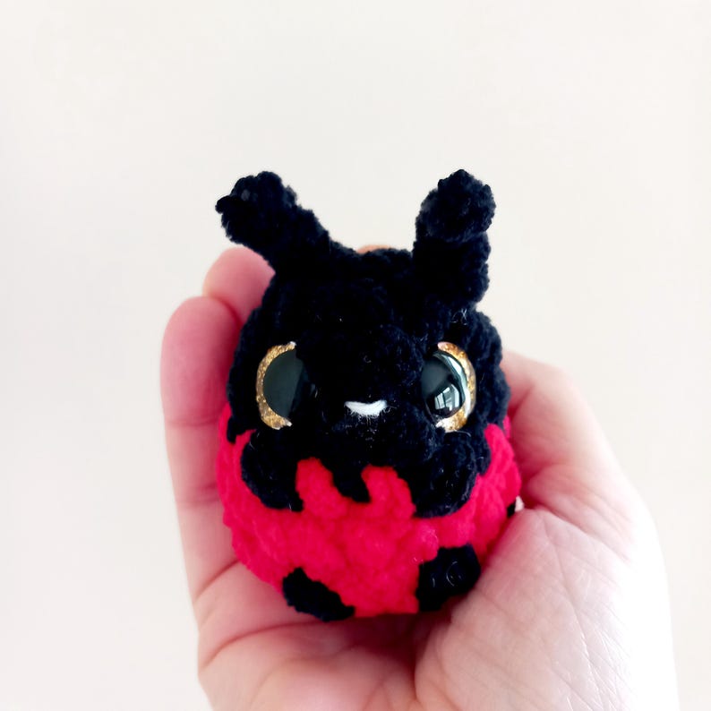 Mini Ladybug No Sew Crochet Pattern, Amigurumi Keychain (PDF Pattern ...