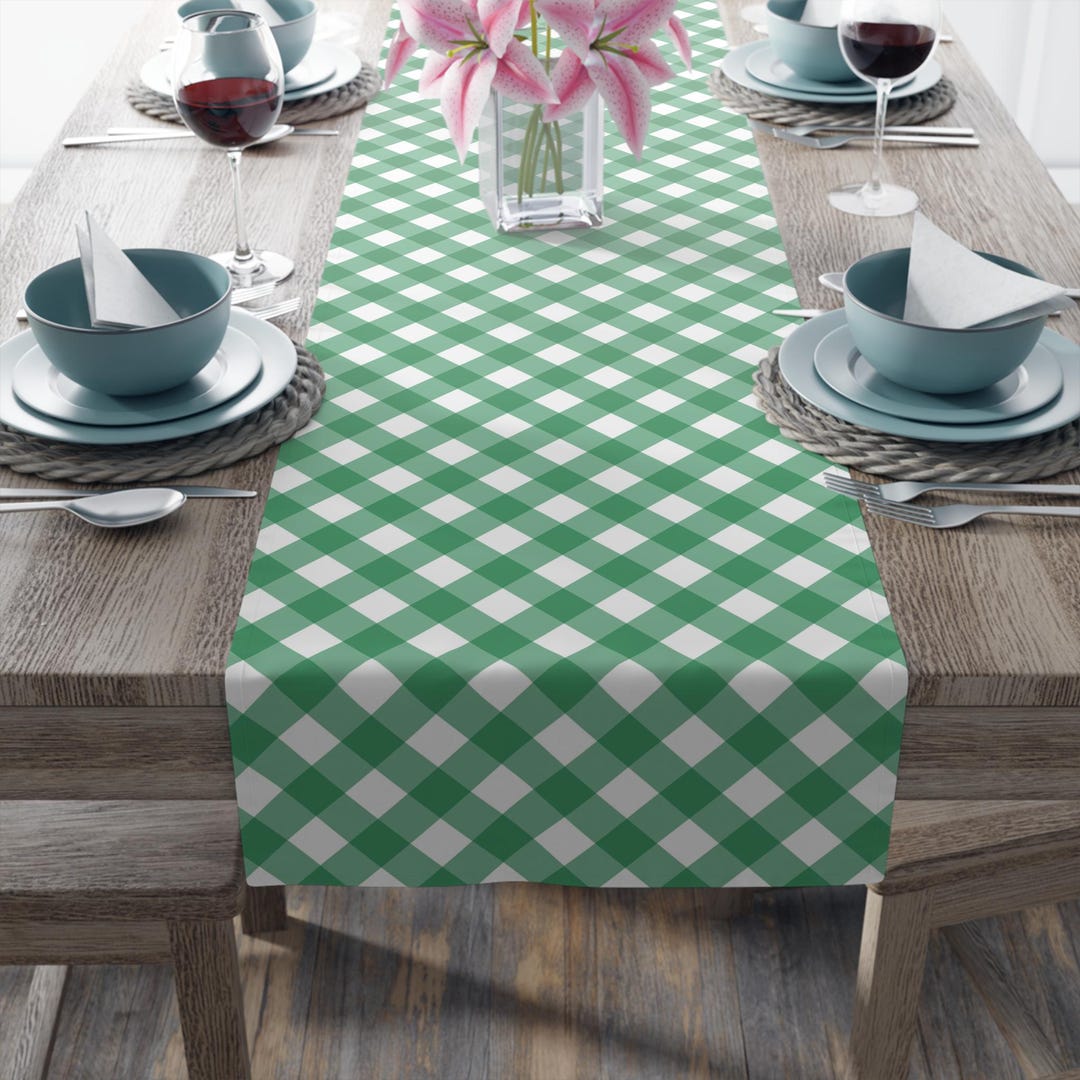 Masters Golf Table Runner Masters Party Decoration Golf Kitchen Table ...