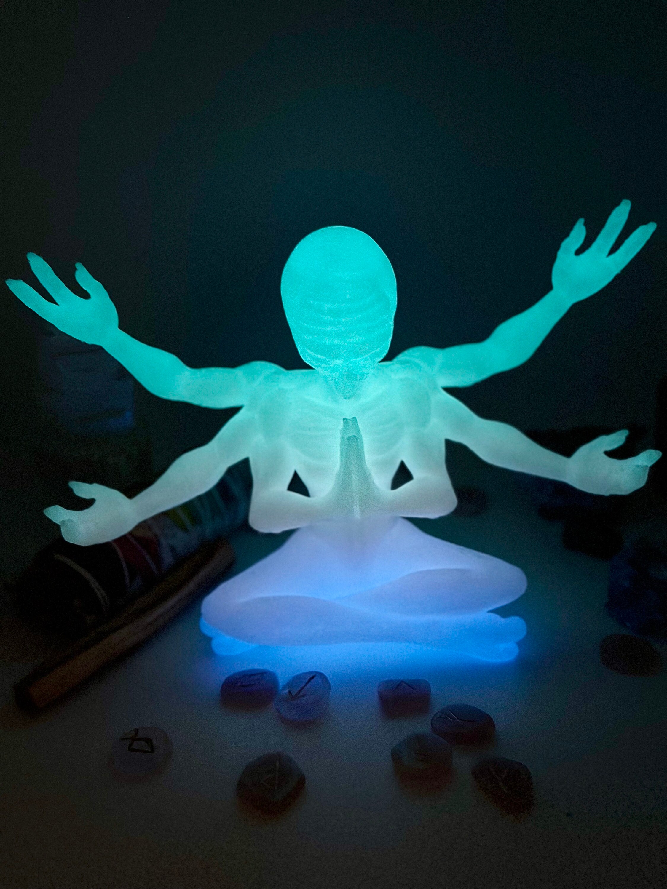 Shiva Alien Figurine - Etsy