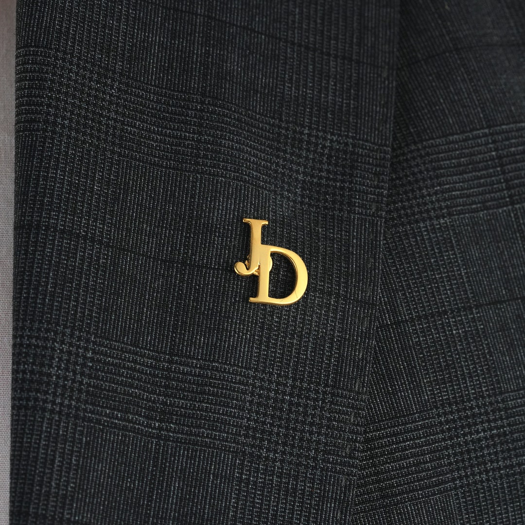 Customized Groom Bride Initial Letters Broach Collar Pin, Custom ...