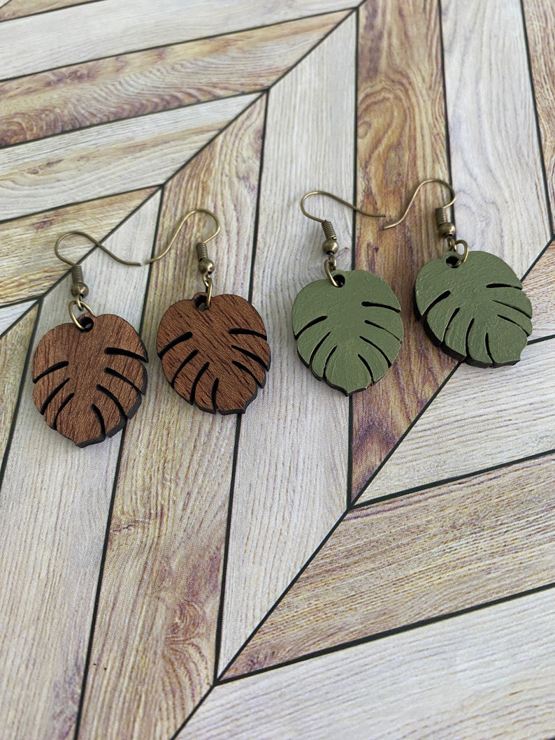 Monstera Wood Earrings / Monstera Leaf Jewelry / Tropical Leaves Dangle ...