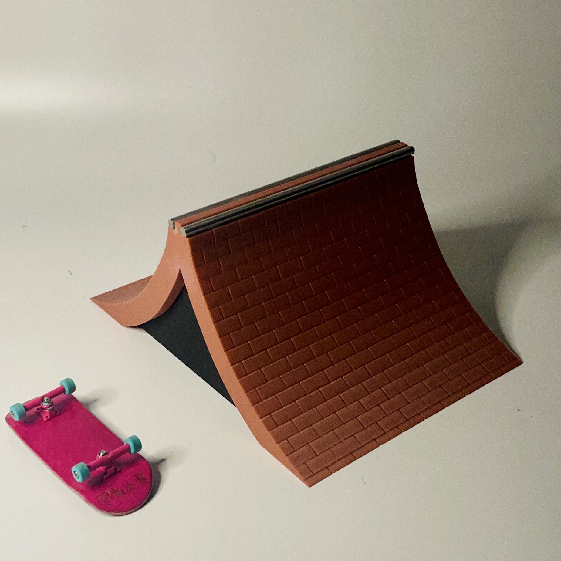 Fingerboard Spine Ramp brick 3D Printed Spine Ramp With Two Stainless ...