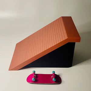 Fingerboard Bank Ramp brick 3D Printed Bank Ramp Fingerboard Obstacle ...