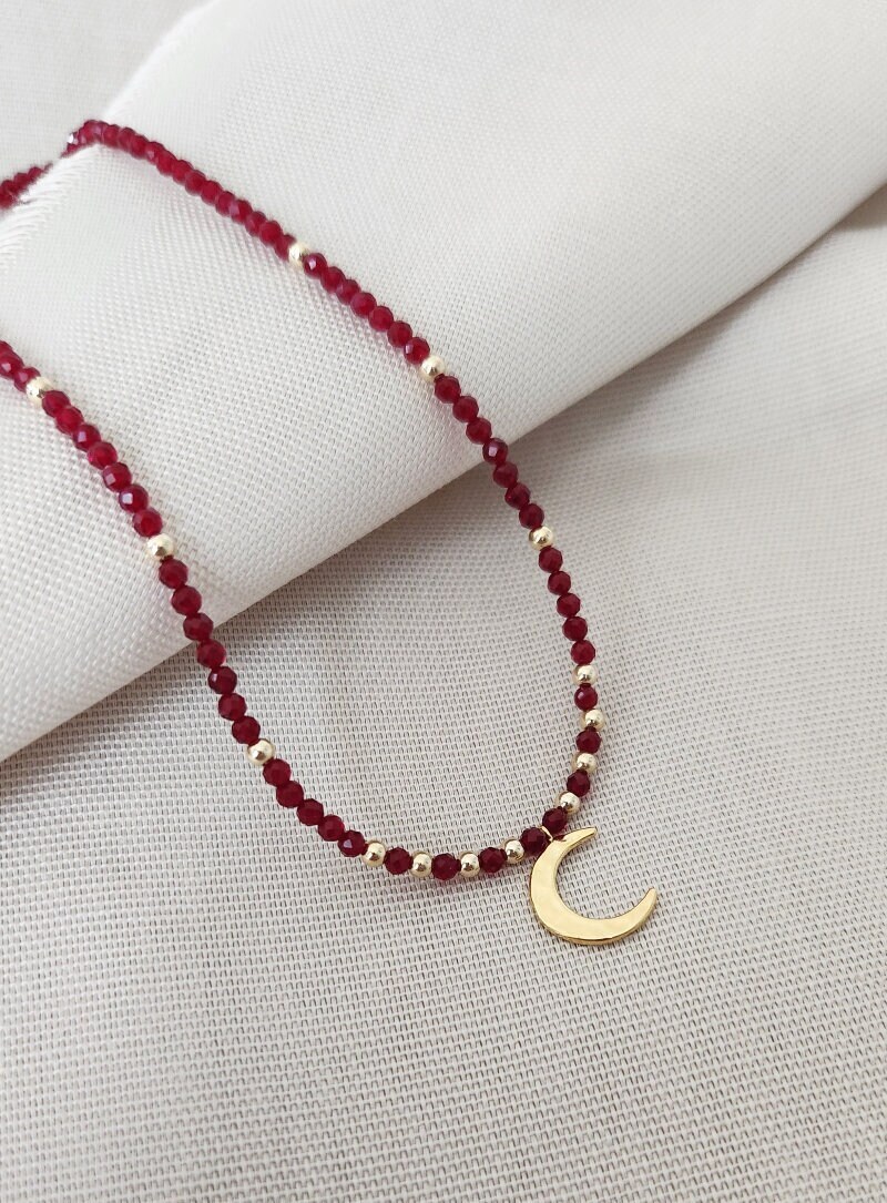 Beaded Red Quartz Gemstone Necklace, Quartz Gemstone Moon Necklace ...