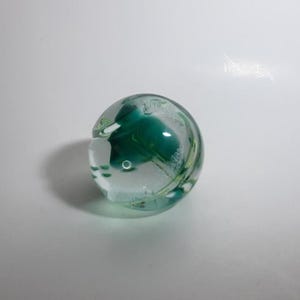 CAITHNESS Scotland Ring Festival Glass Paperweight Green and Clear ...