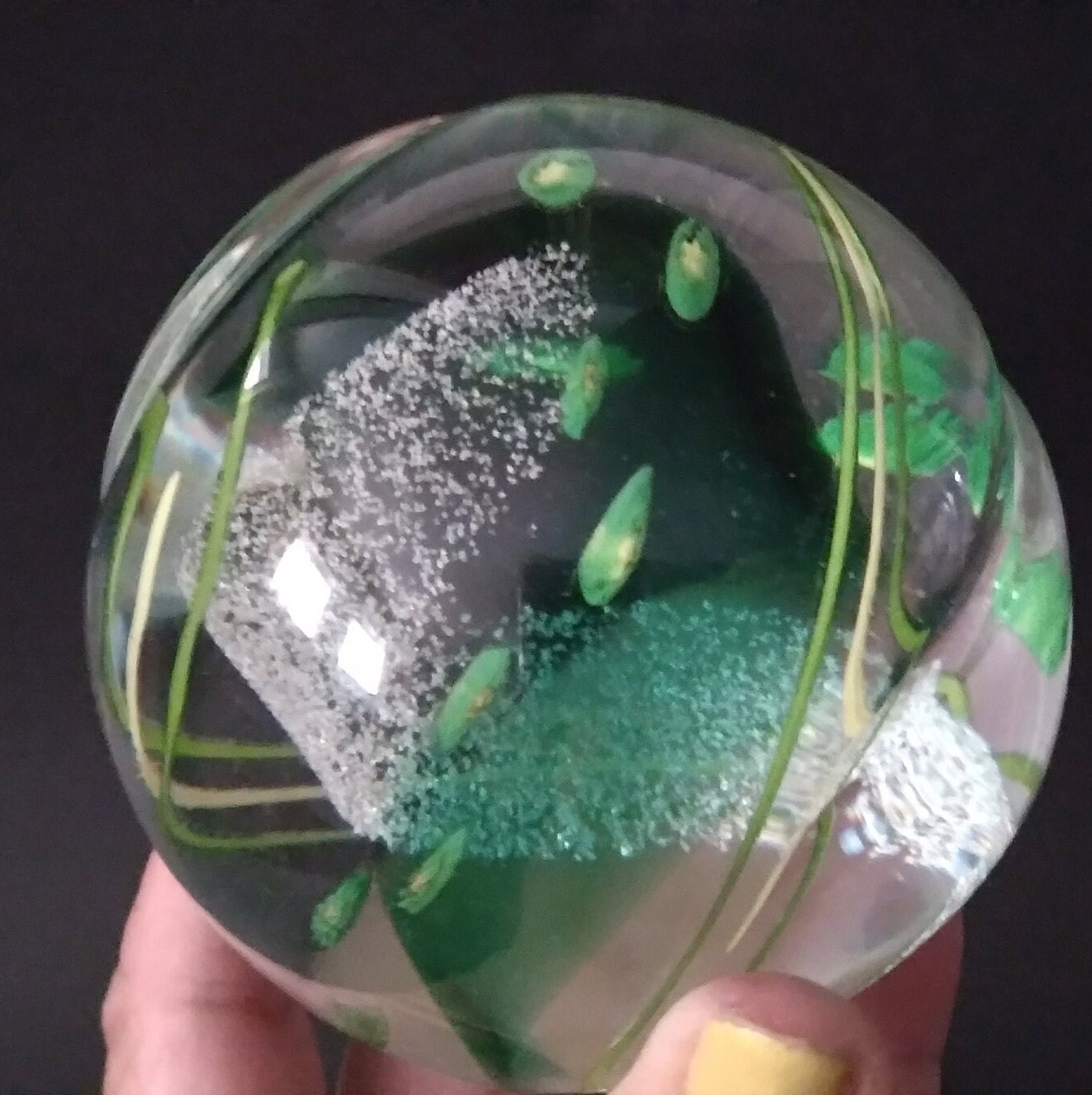 CAITHNESS Scotland Ring Festival Glass Paperweight Green and Clear ...