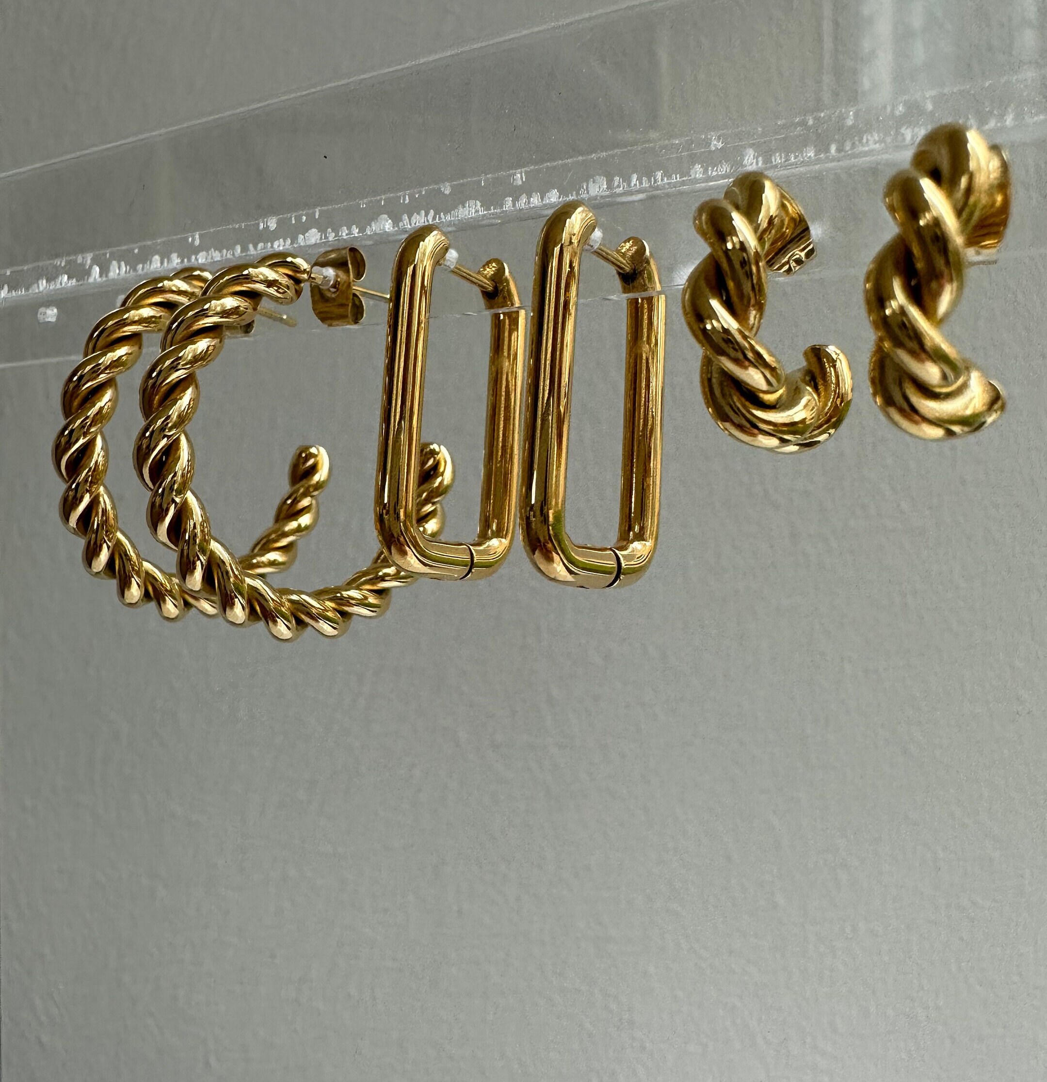 U Shaped Hoop Earrings Gold Oblong Rectangle Hoop, Hinged Link Hoop ...