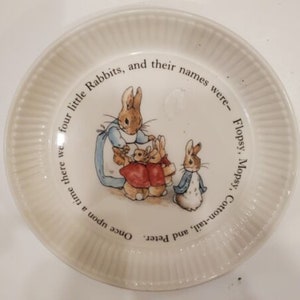 Vintage Peter Rabbit Wedgwood Collectible Plate - Etsy