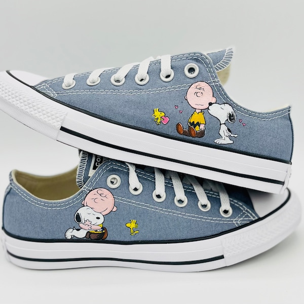 Snoopy Converse - Etsy