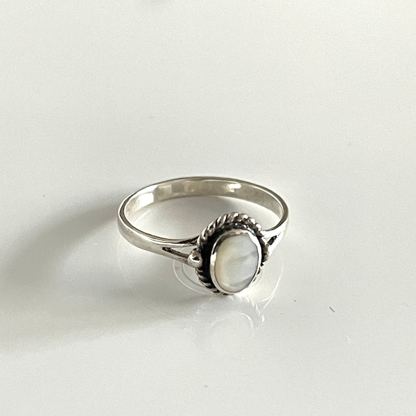 Mondstein ring - Etsy.de