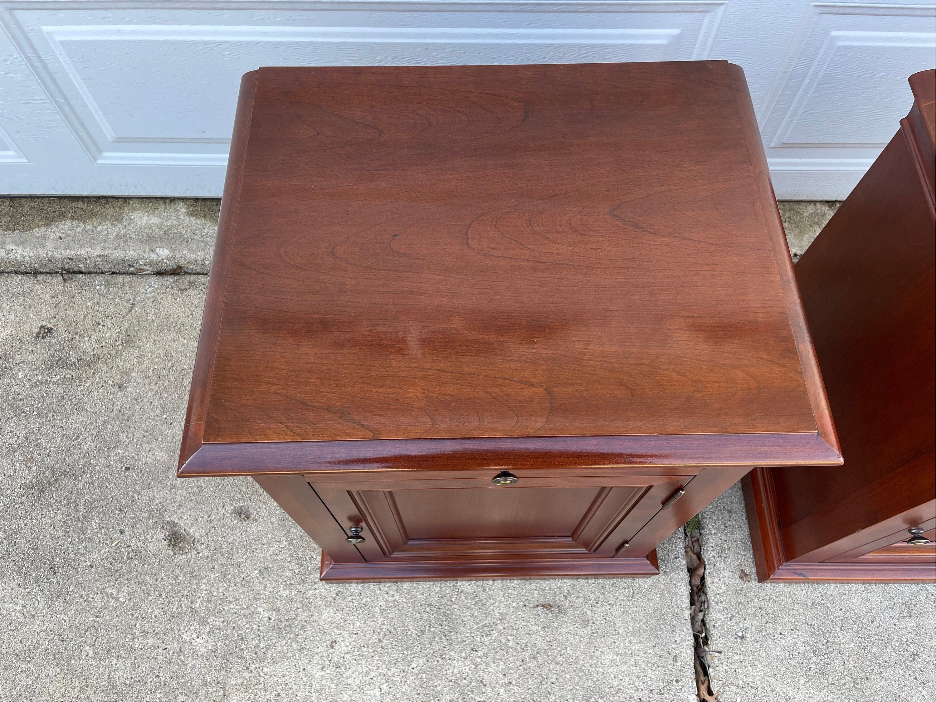 Ethan Allen Medallion Collection Cherry Sable Nightstands - Etsy