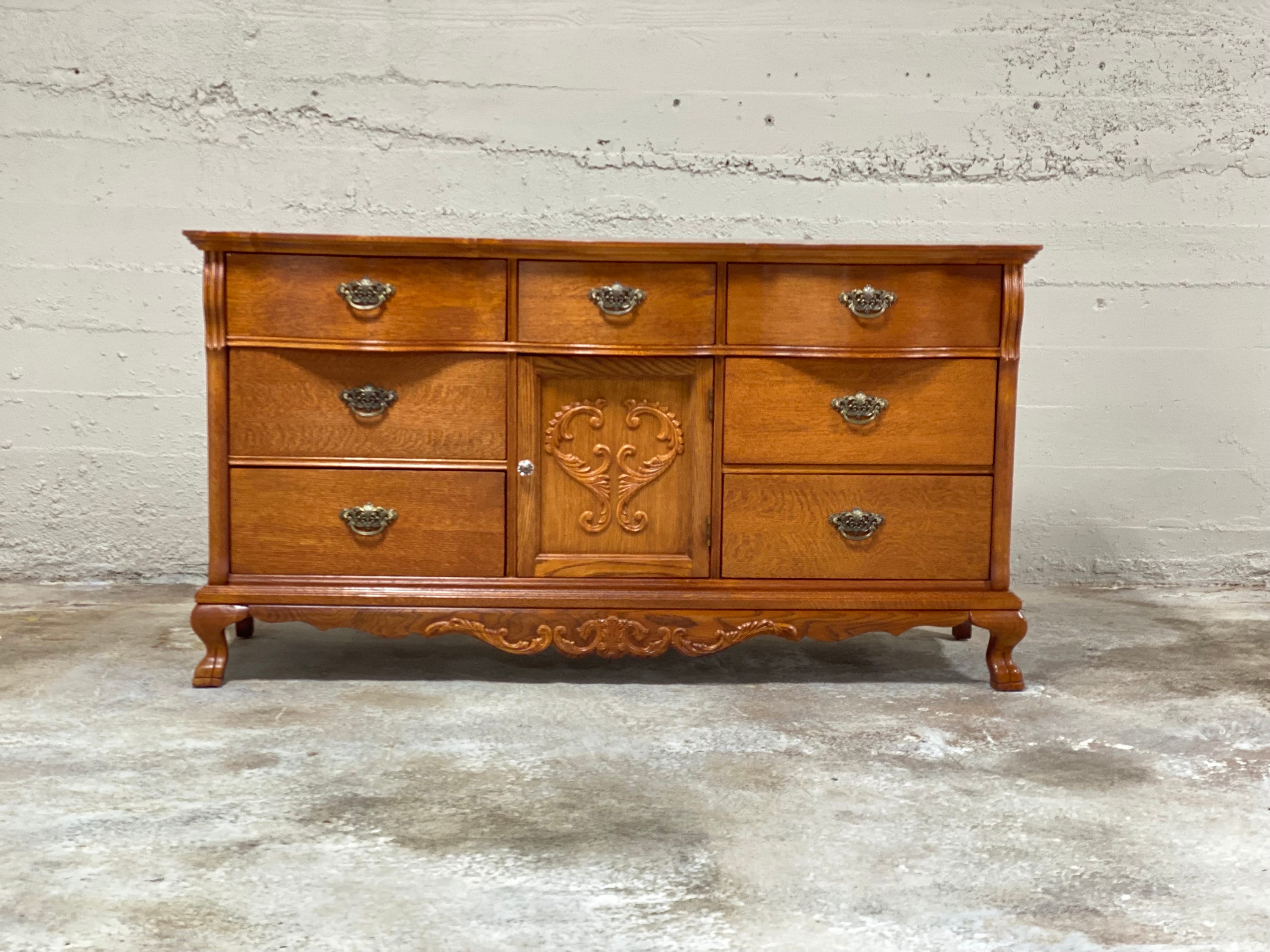 Lexington Furniture Victorian Sampler Collection Door Triple Dresser - Etsy