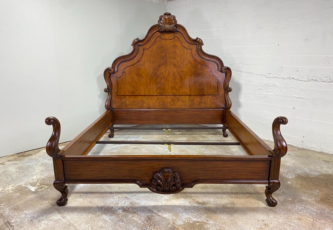 Thomasville Ernest Hemingway Danelli Panel King Bed - Etsy