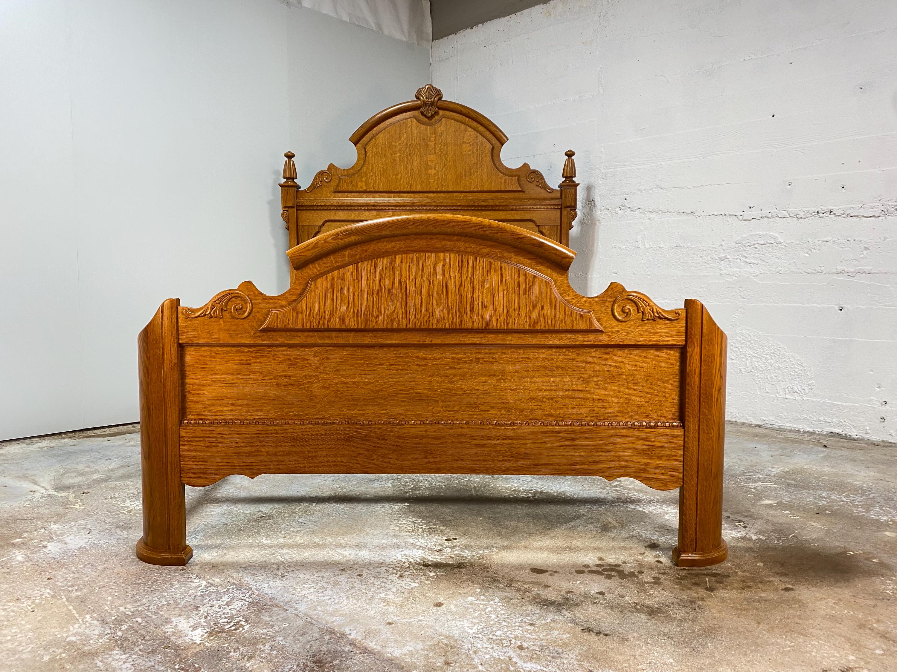 Lexington Furniture Victorian Sampler Collection Mansion Queen Size Bed ...