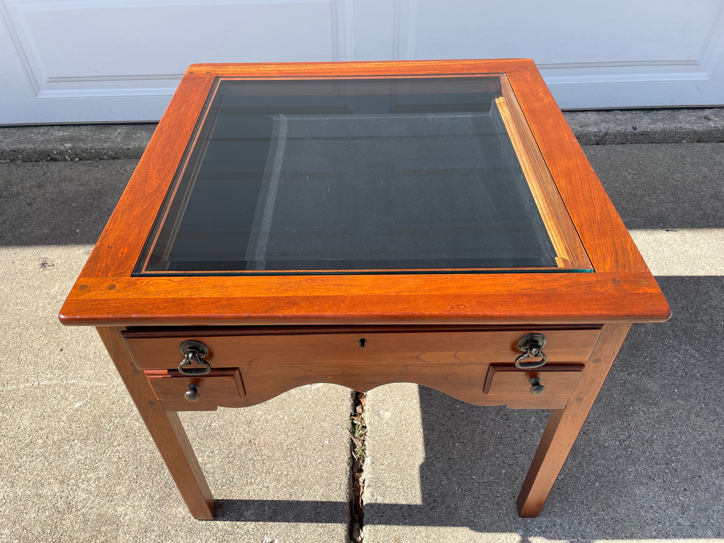 Lexington Bob Timberlake Cherry Display End / Side Table 833-956 - Etsy