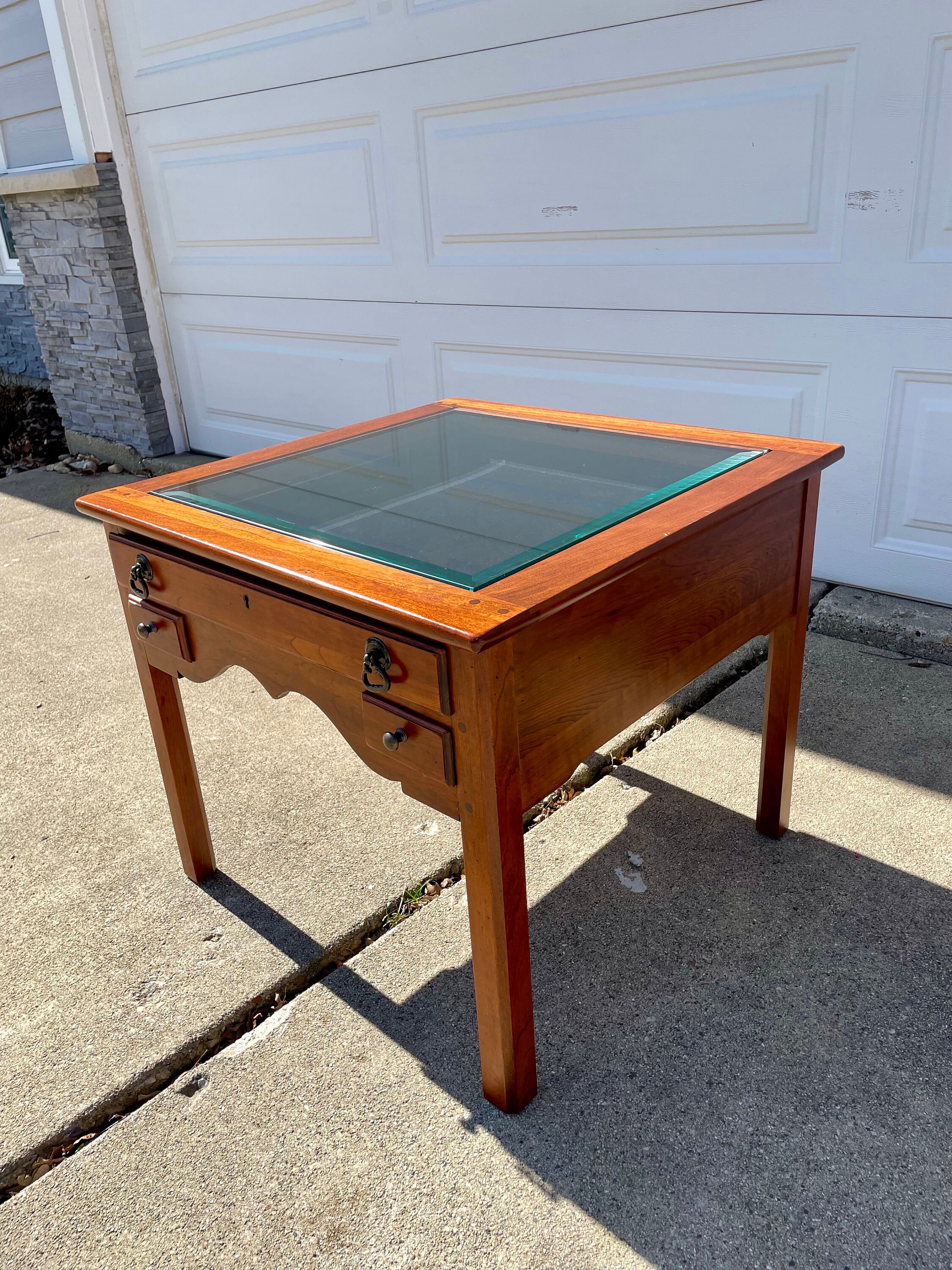 Lexington Bob Timberlake Cherry Display End / Side Table 833-956 - Etsy