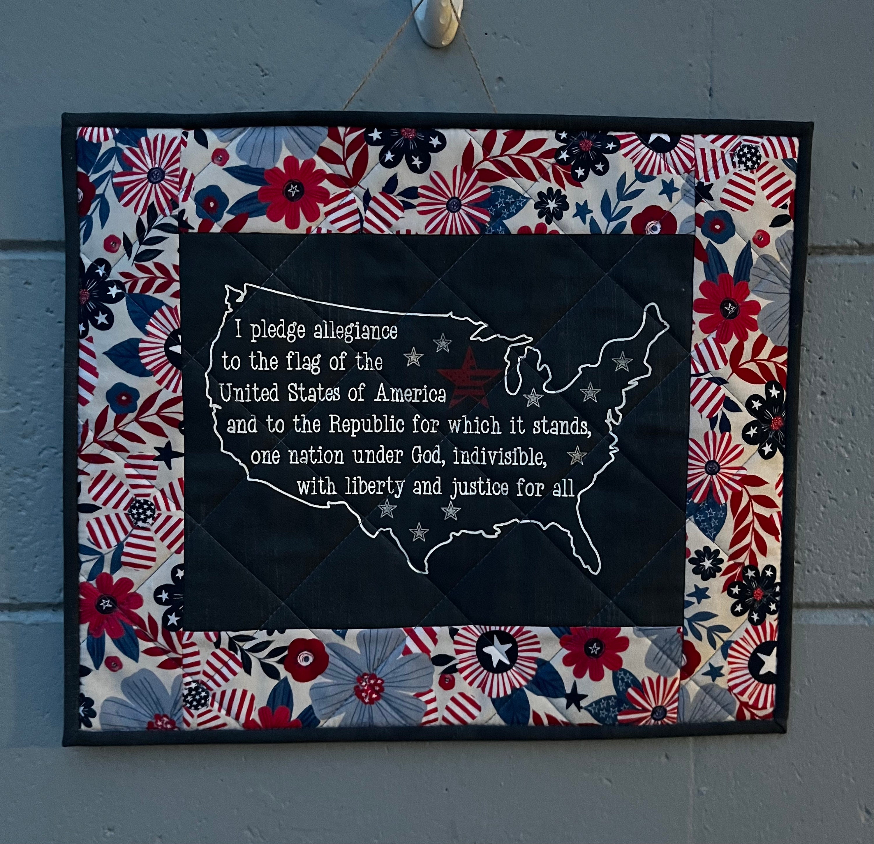 Quilted Wall Art Pledge of Allegiance - Etsy