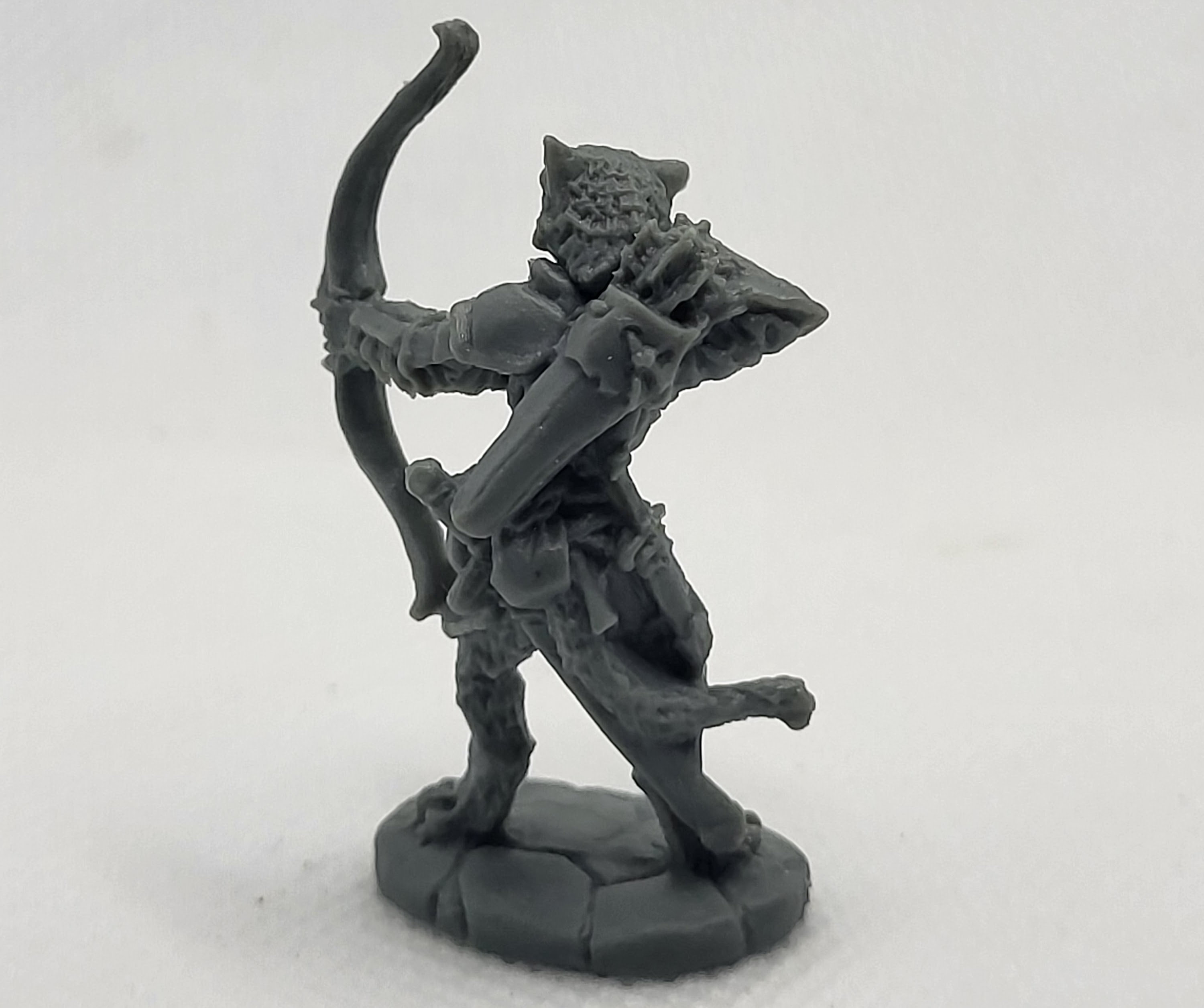 Custom Painted Cat Folk Rogue/ranger/fighter for Dnd Pathfinder TTRPG ...