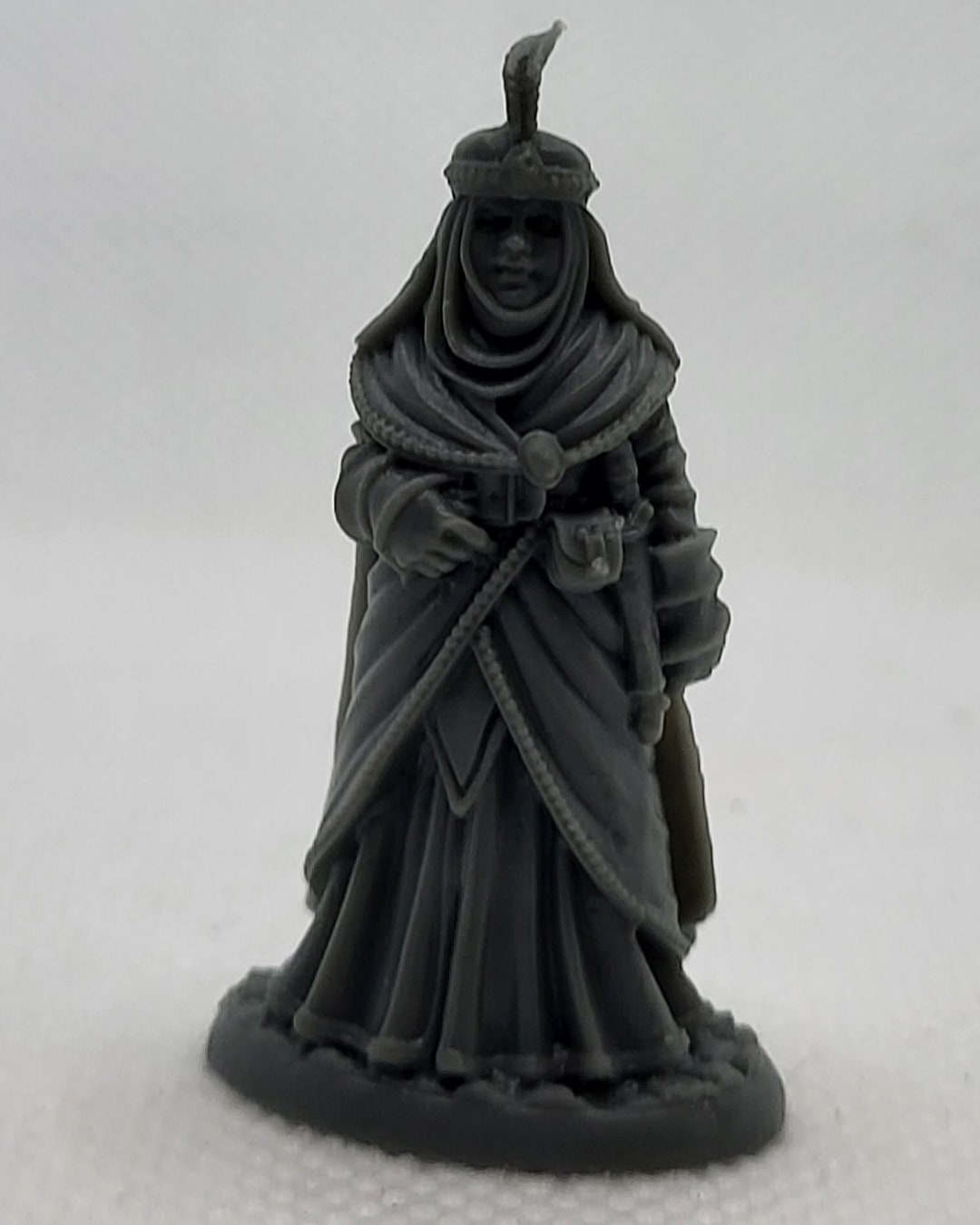 Custom Painted Cleric/priest/npc for Dnd Pathfinder TTRPG - Etsy