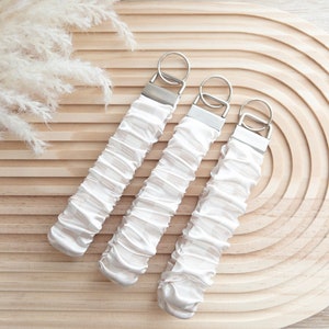 Checkered Print Wristlet | Key Fob Satin Scrunchy | Scrunchy Keychain ...