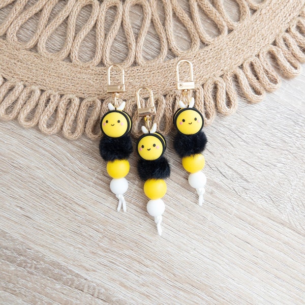 Bumble Bee Keychain - Etsy