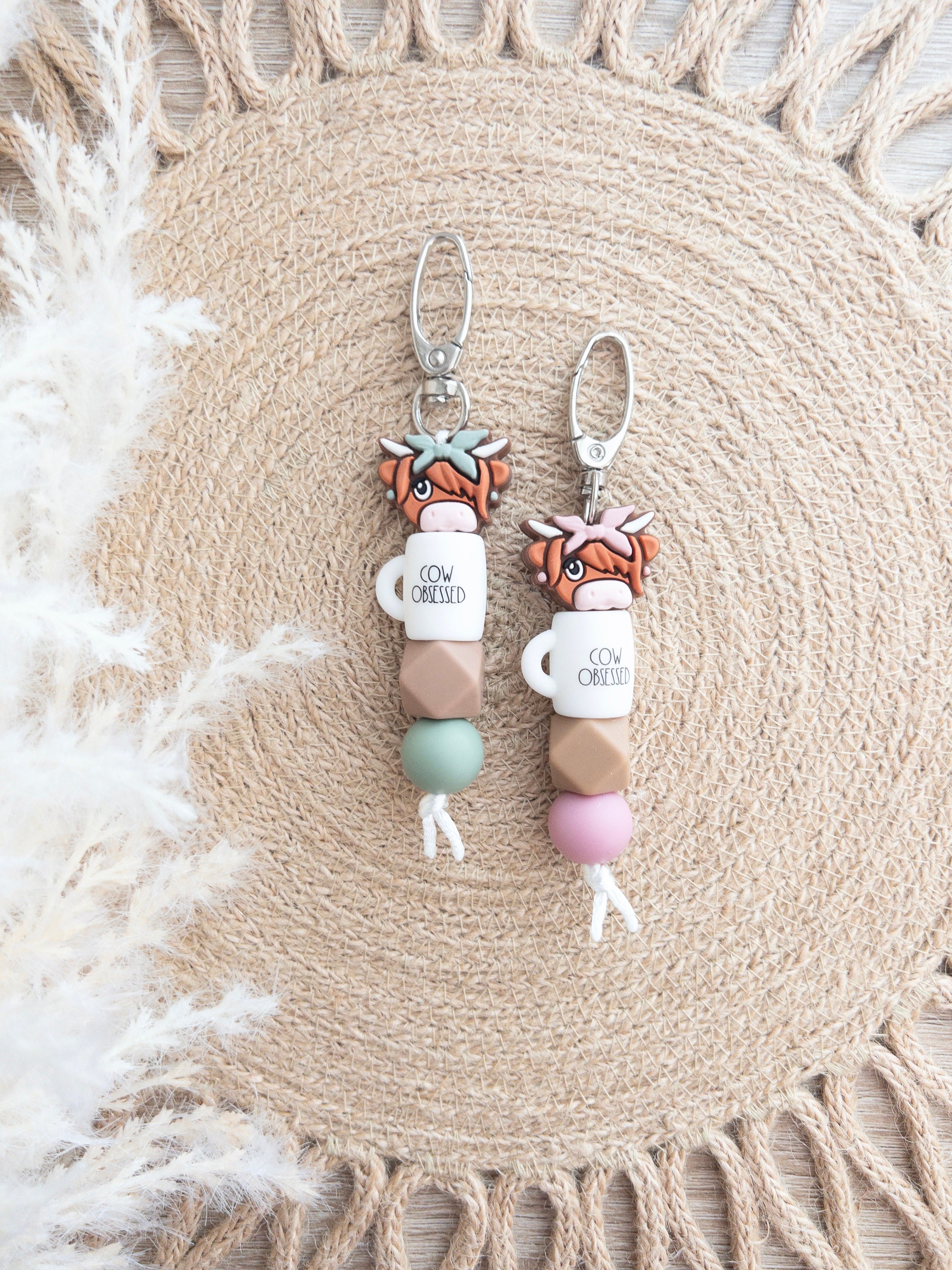 Highland Cow Keychain | Cow Keychain | Cow Wrist Keychain | Silicone ...