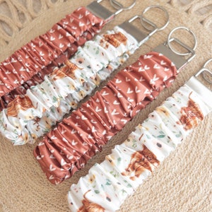 Scrunchy Wristlet | Scrunchy Keychains | Satin Scrunchy Keychain ...