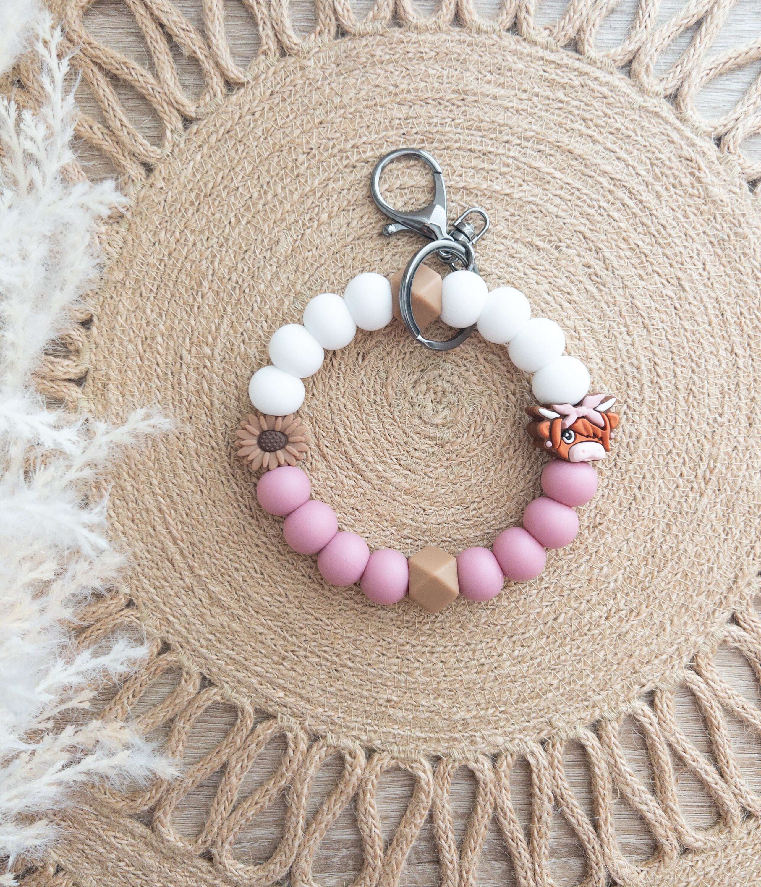 Highland Cow Keychain | Cow Keychain | Cow Wrist Keychain | Silicone ...
