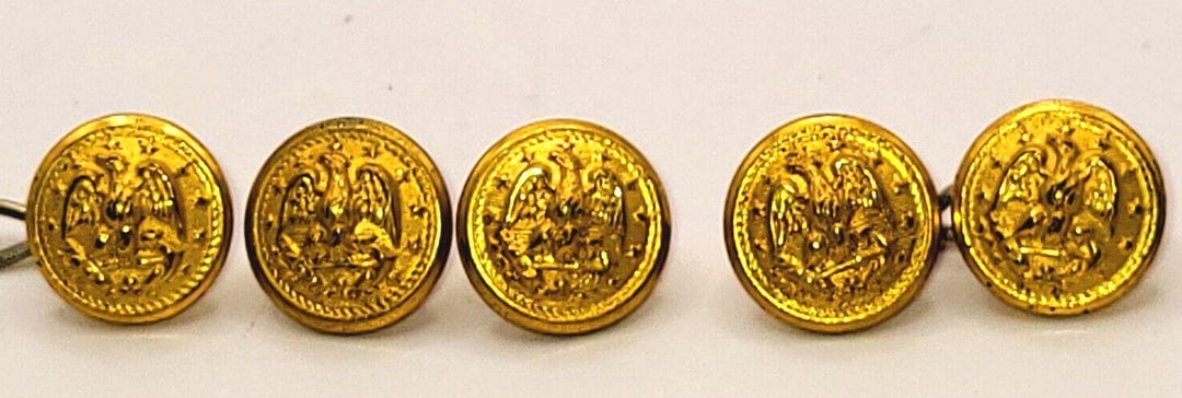 U.S. Navy Uniform Buttons Right Facing Fluke Below Wing Mixed Lot of 5 ...