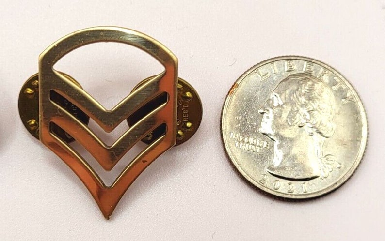 Militaria U.S. Army Sergeant E-5 Insignia Pins Gold Tone Lot of 4 - Etsy