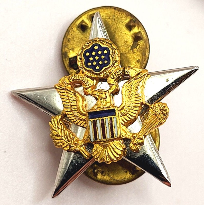 Militaria U.S. Army General Staff Star Insignia Mixed Lot of 2 - Etsy