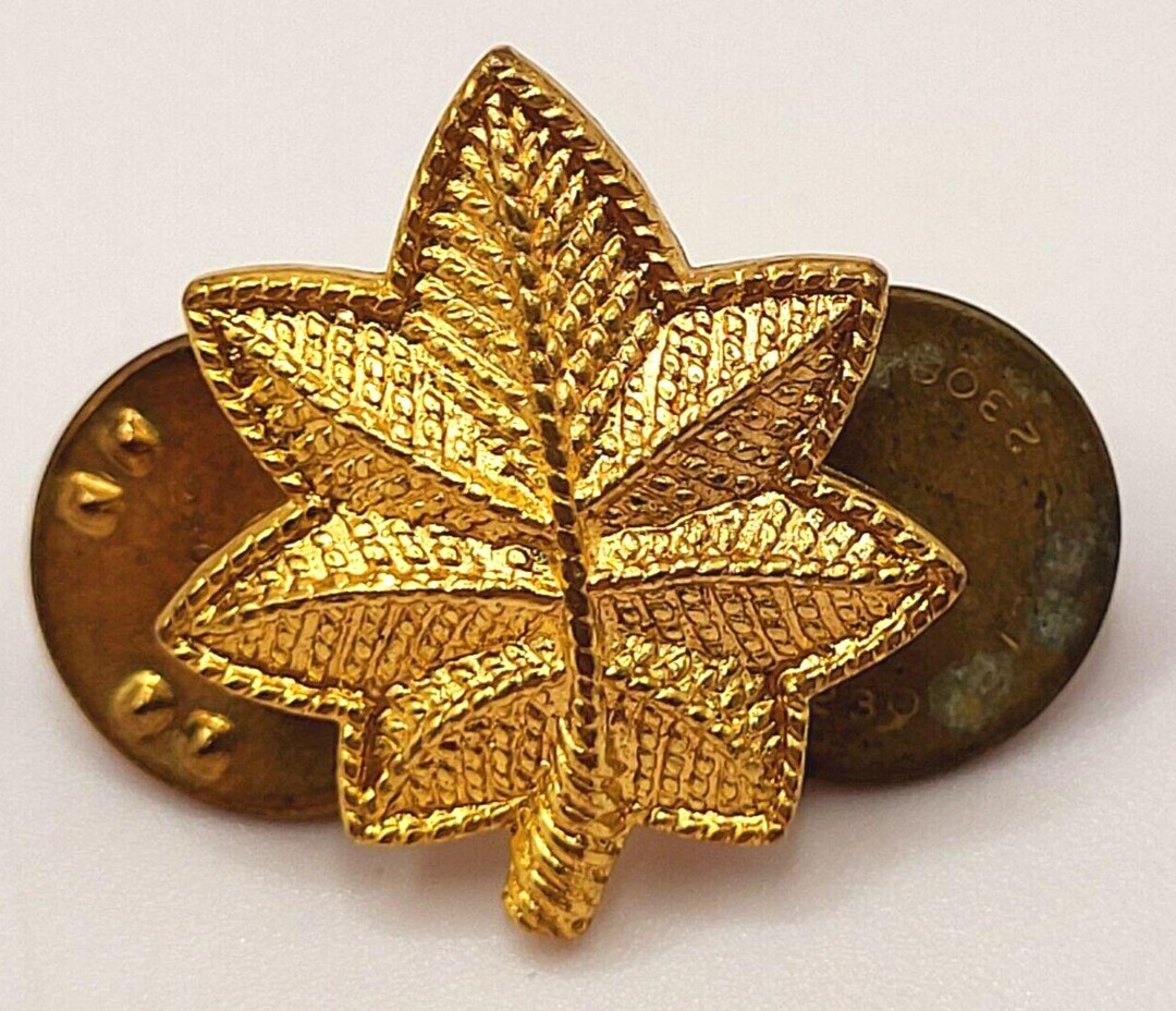 Militaria US Major Rank Oak Leaf Gold Tone Gemsco NY Clutch Back - Etsy
