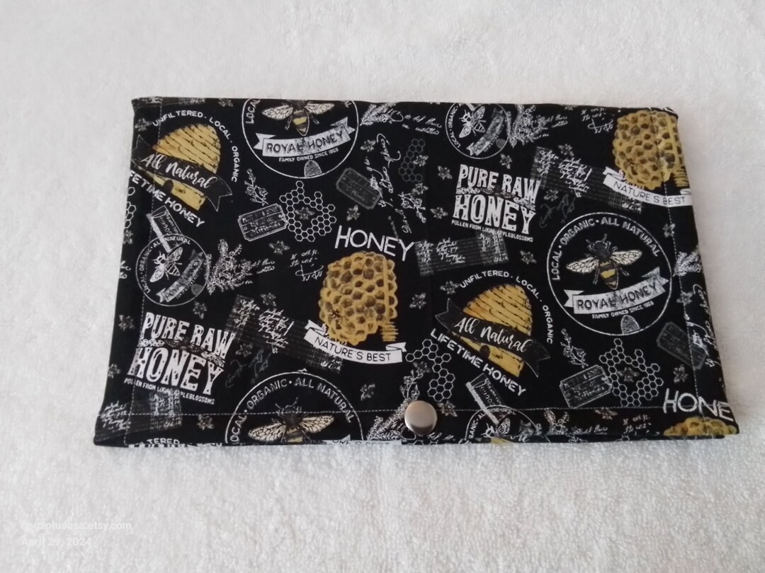 Angela, 25 Pocket Floss Buddy With Zip Pocket. Perfect Christmas Gift ...