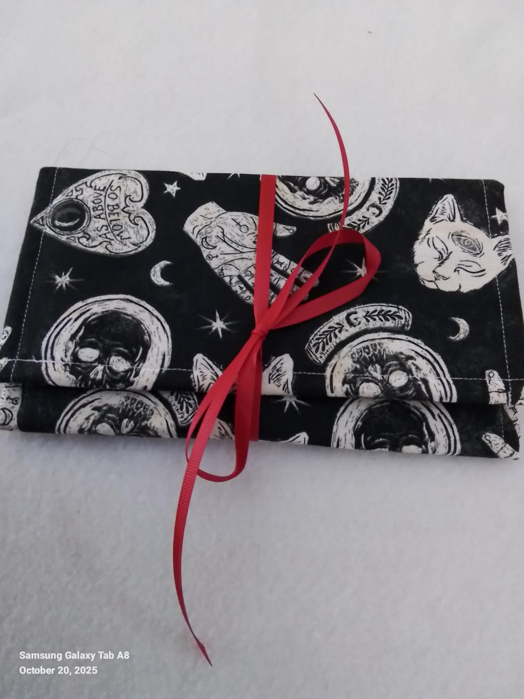 Lilla, 28 Bobbin Tri Fold Floss Buddy - Etsy