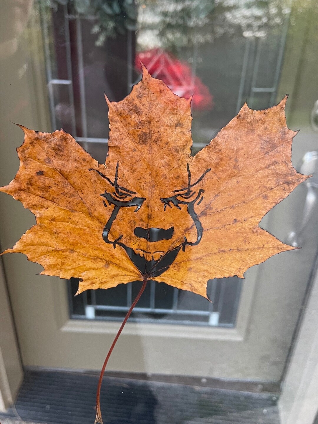 It the Clown Horror Movie Fall Gift Unique Pennywise Art Maple Leaf ...