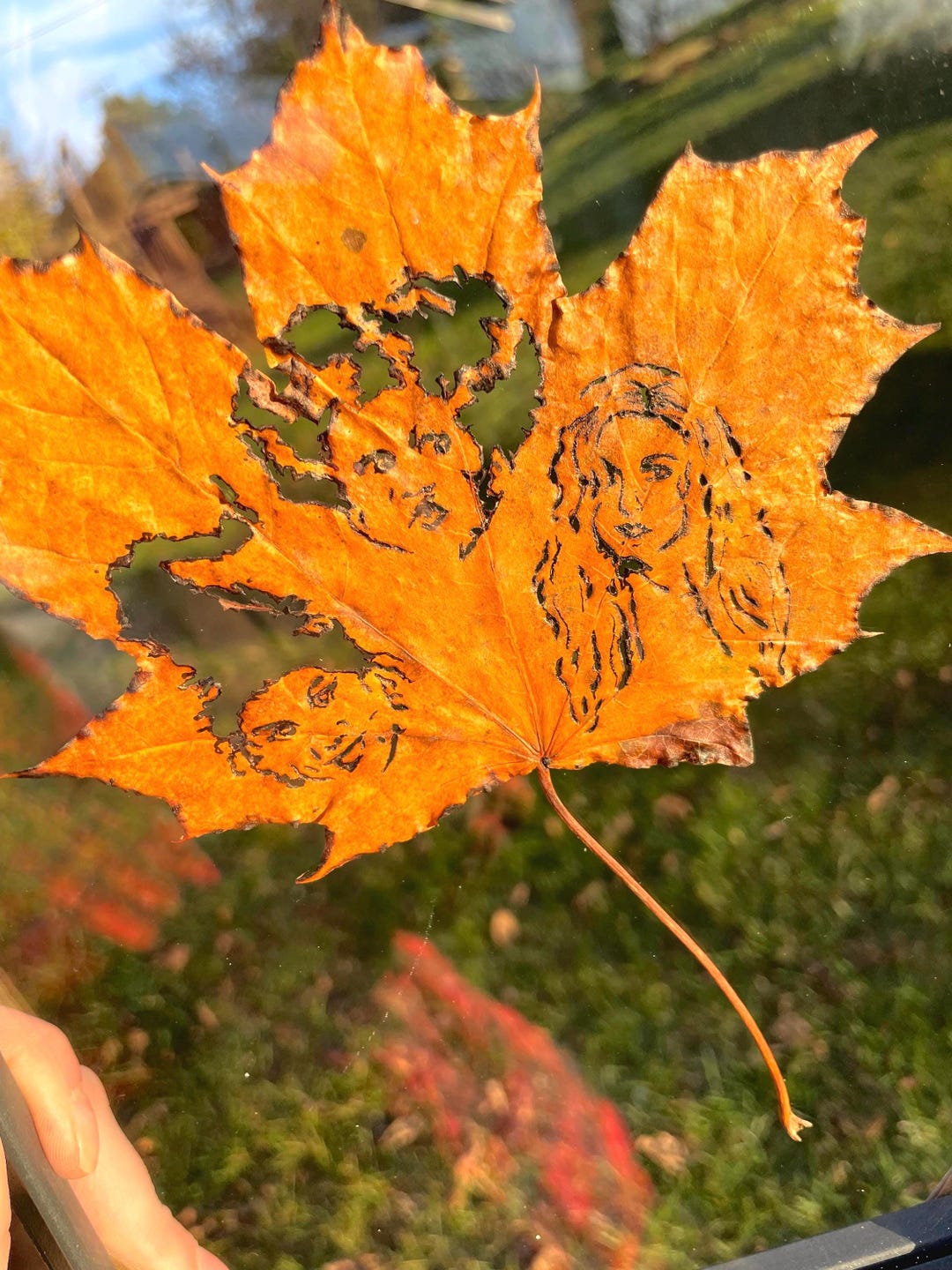 Sanderson Sisters Horror Movie Burned Maple Leaf - Hocus Pocus ...